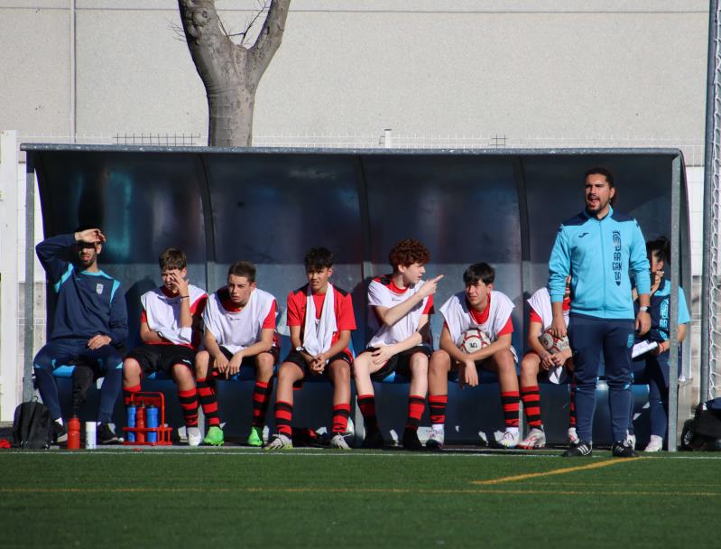 J16 - CADETE B 1-4 CDE VALMES C.F.